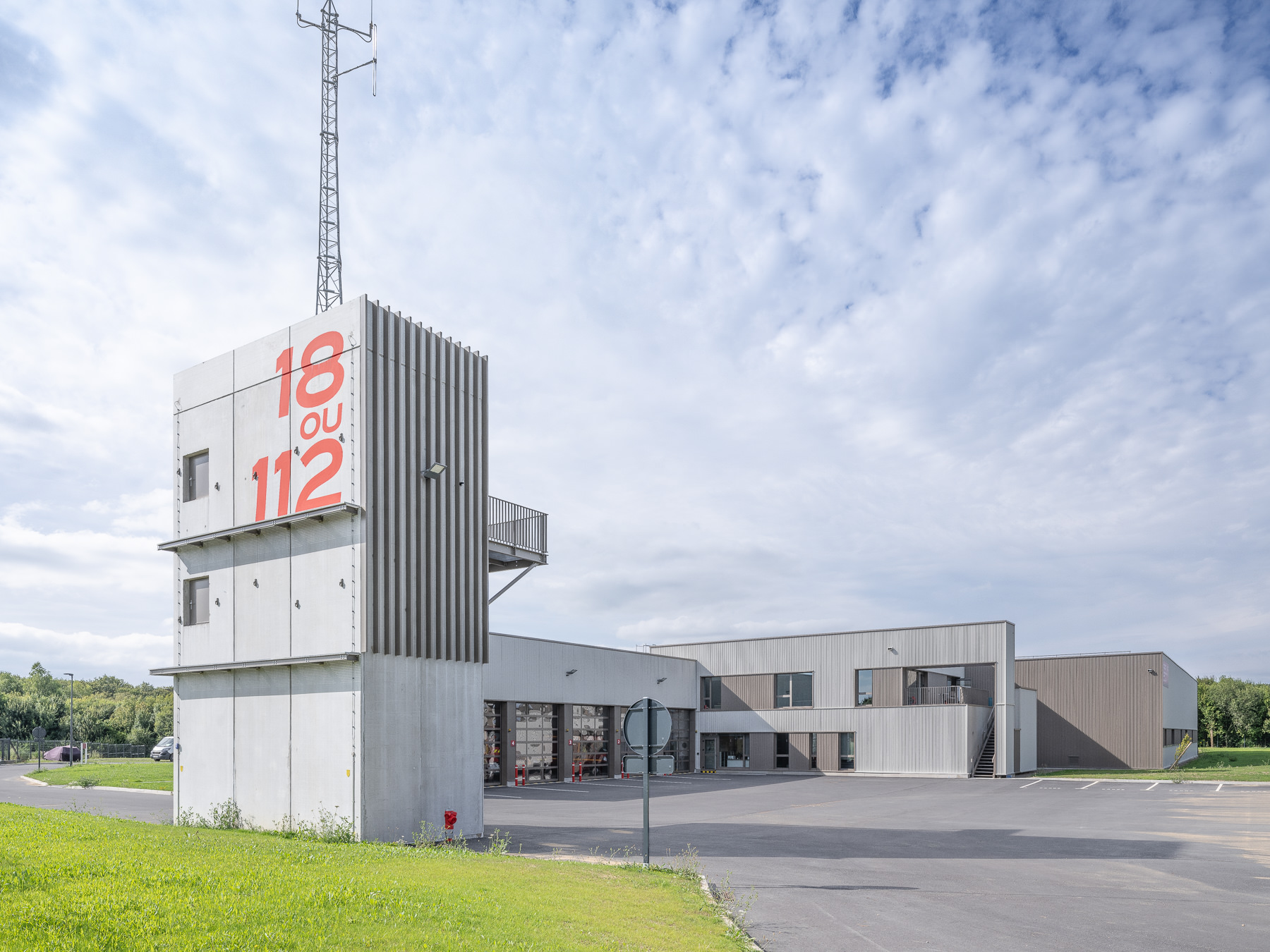 Construction d'un centre d’incendie et de secours (CIS) - Saint-Aubin ...